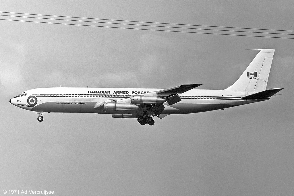 Boeing 707 photos