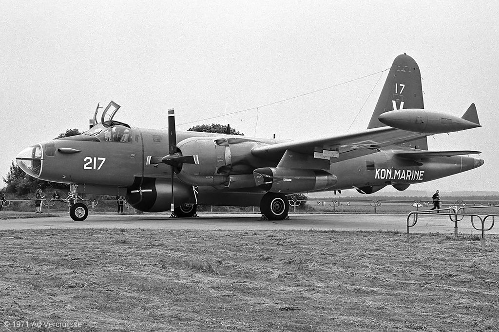 Lockheed P-2 Neptune photos