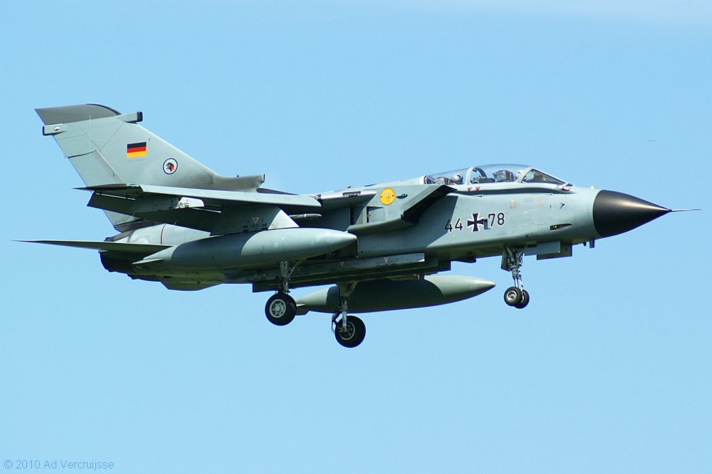 Panavia PA-200 Tornado photos