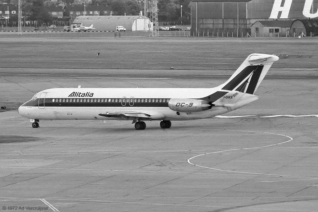 Douglas DC-9 photos