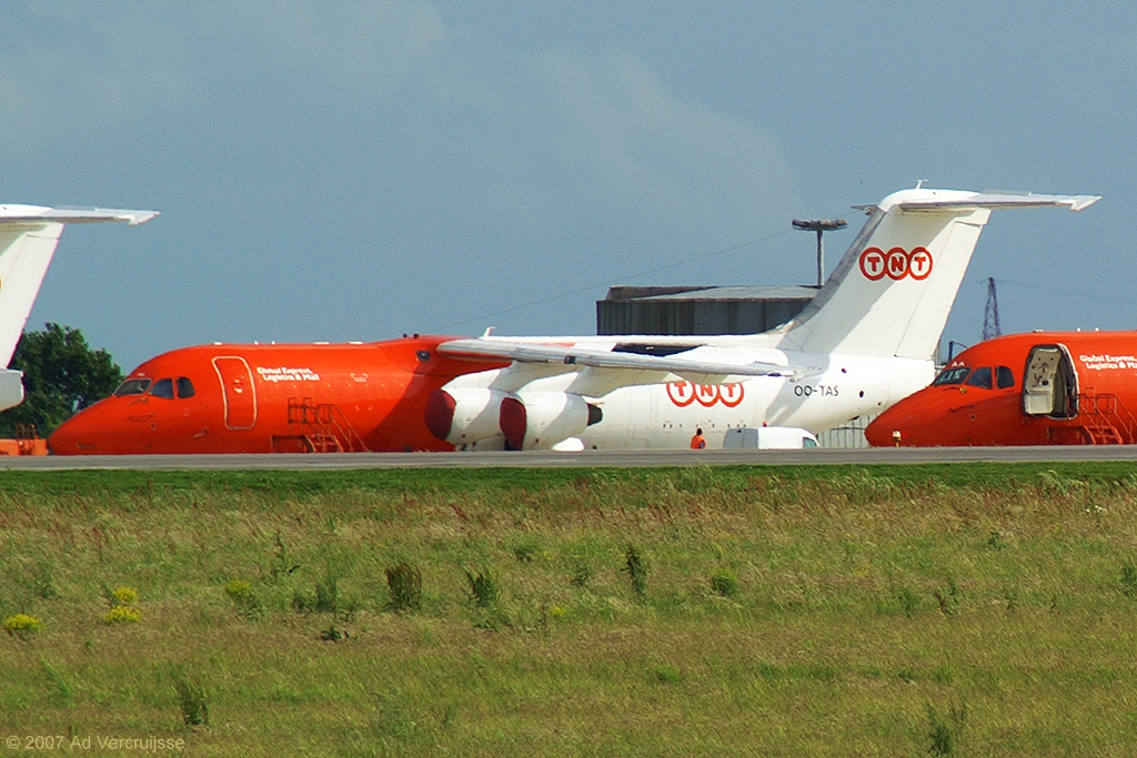 British Aerospace BAe-146 (Avro RJ) photos