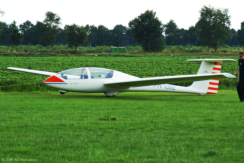 Grob G-103 Twin photos