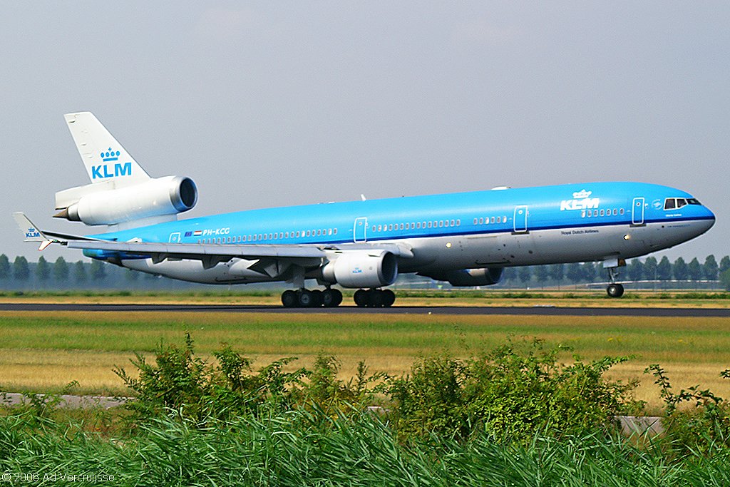 McDonnell Douglas MD-11 photos