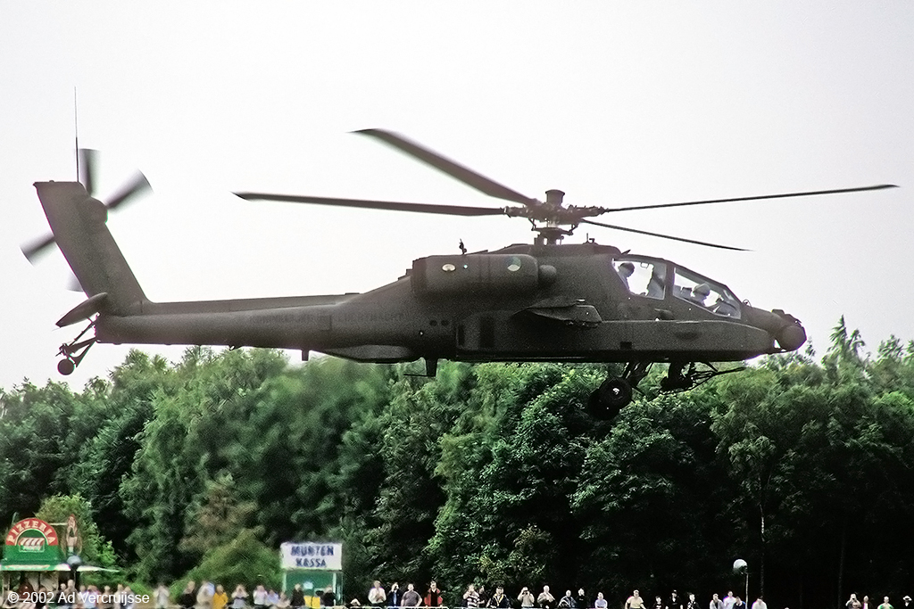 Hughes & Boeing H-64 Apache photos