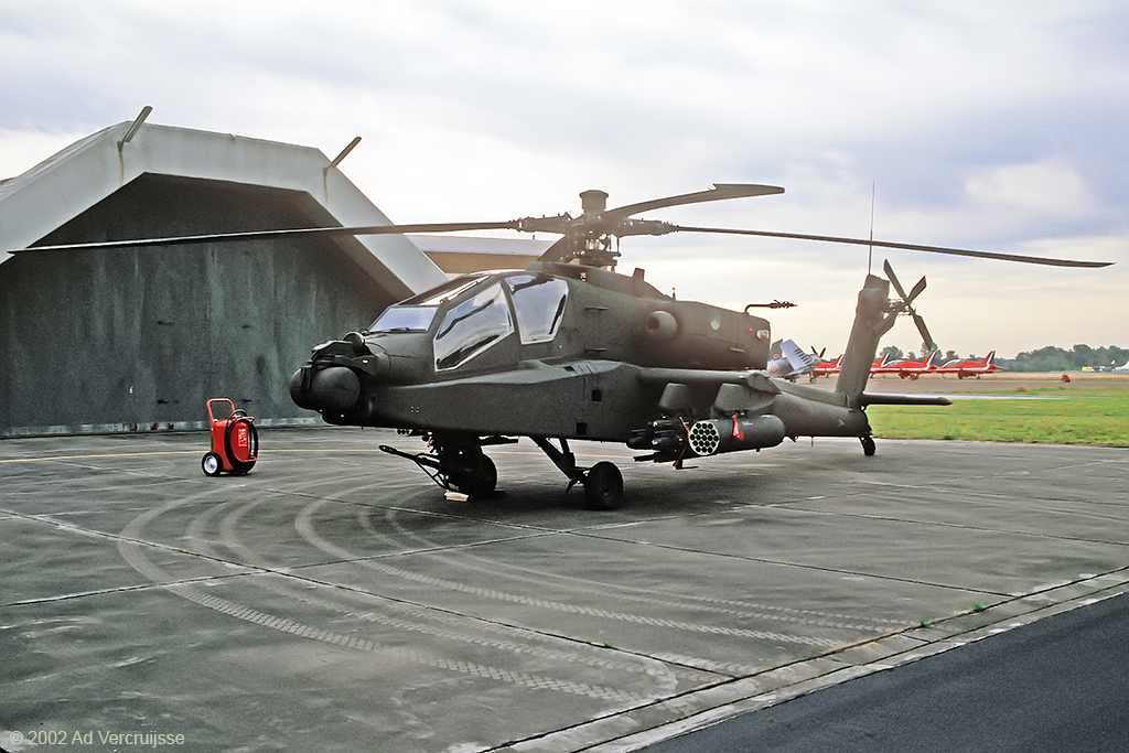 Hughes & Boeing H-64 Apache photos