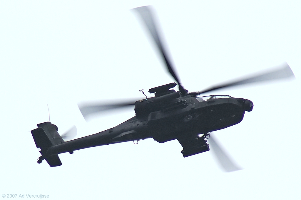 Hughes & Boeing H-64 Apache photos