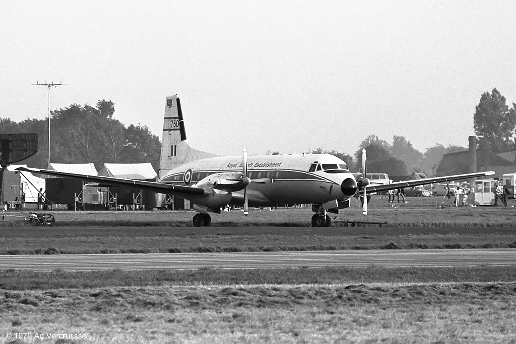 Avro 748 & Hawker Siddeley HS-748 & Andover photos