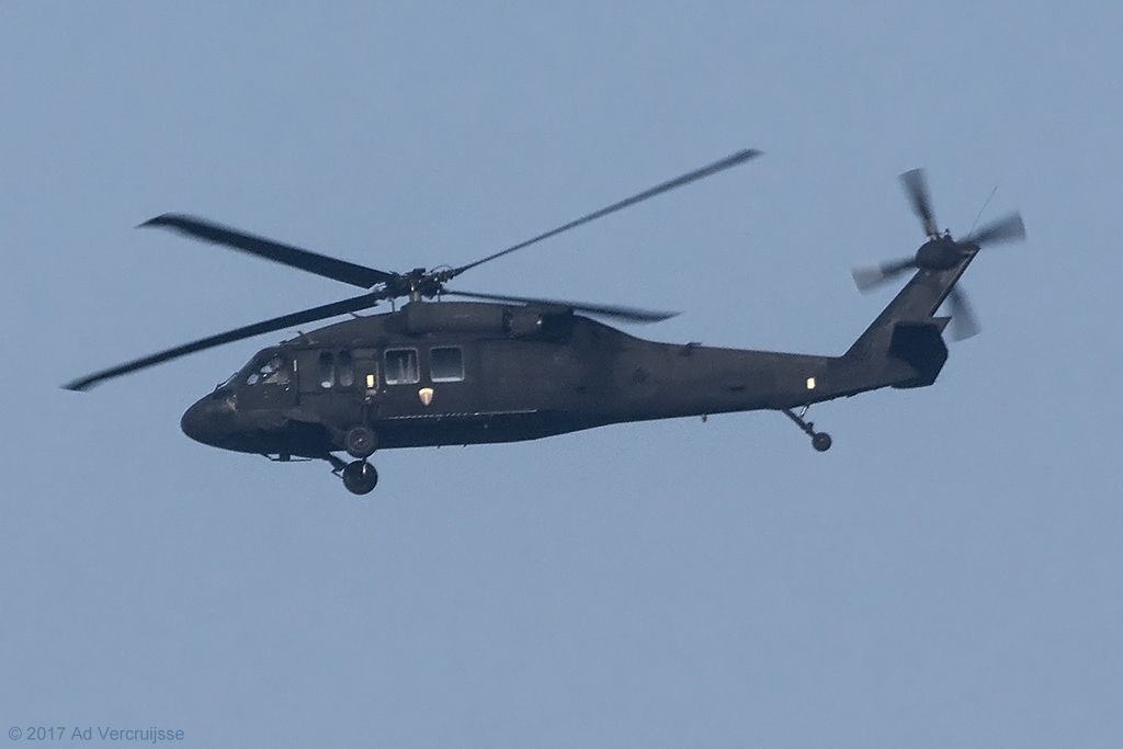 Sikorsky H-60 photos